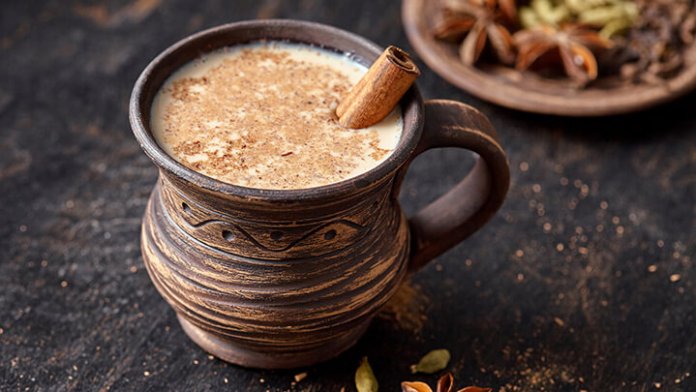 Tis the Season for a Hot and Healthy Mulled Spice Beverage - UpWellness.com