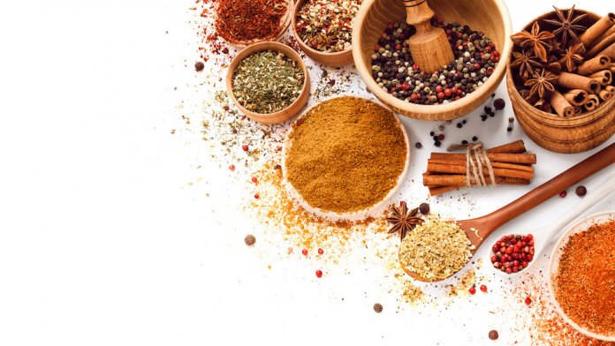 The Top 5 Spices Everyone Should Use Daily and Why - UpWellness.com